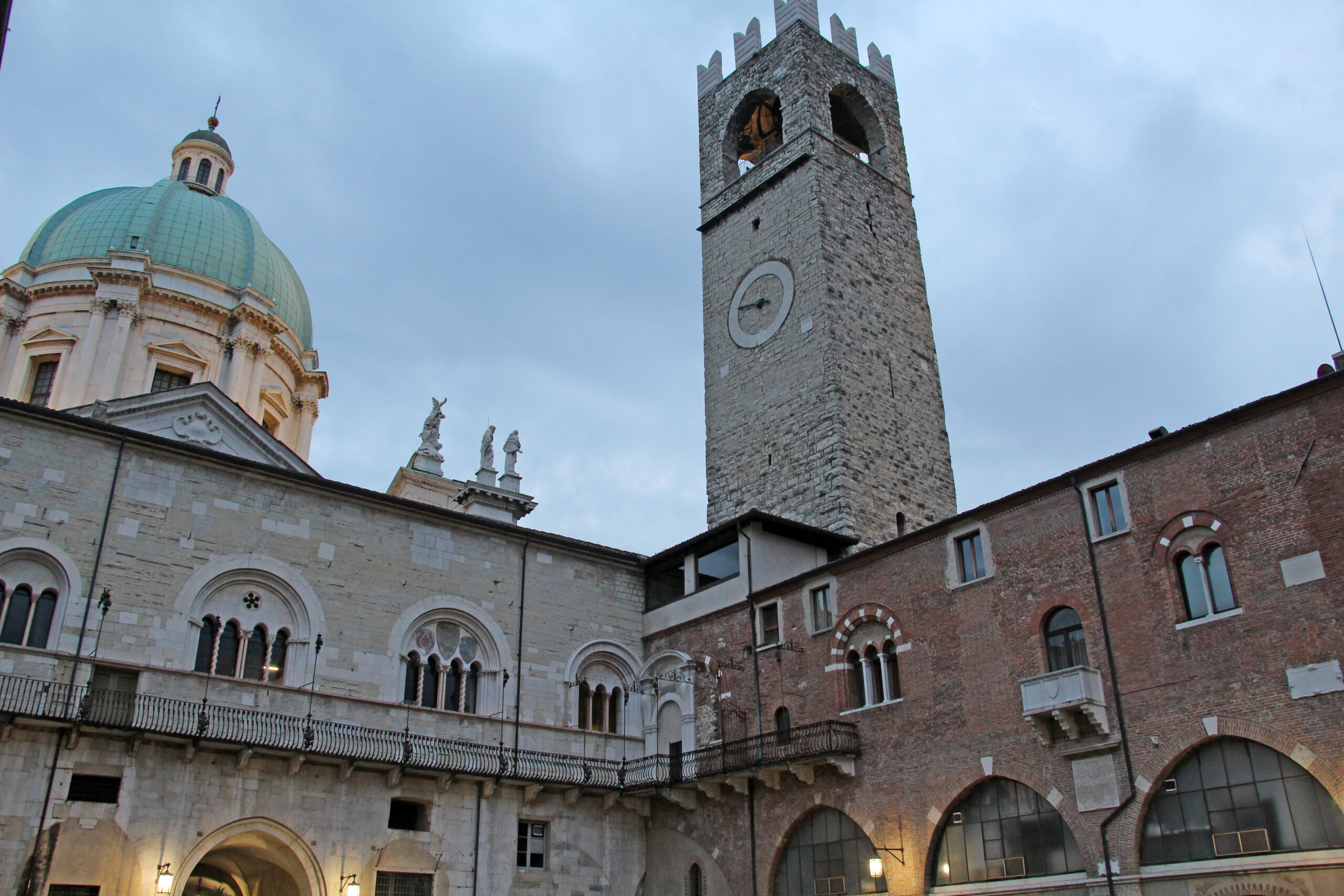 Visita Brescia medievale – Canossa Campus